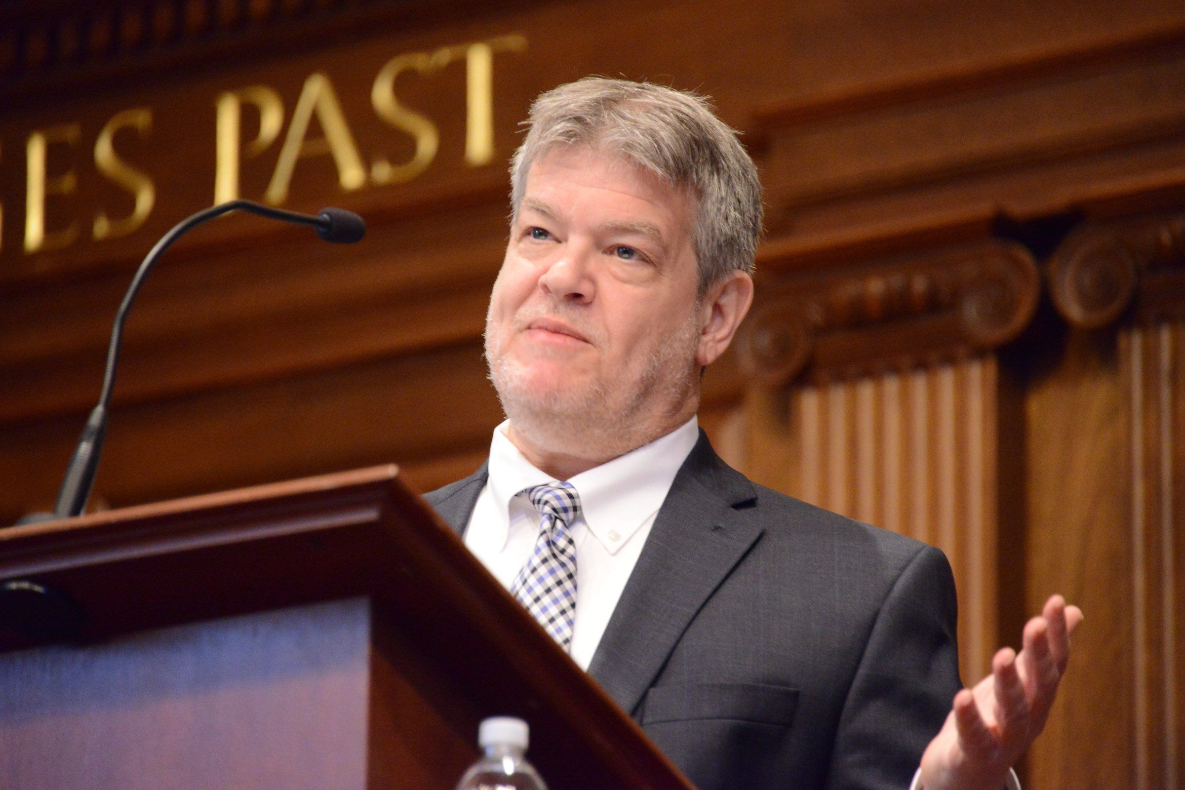 Journalist Jeff Jacoby Speaks from the Conservative Perspective - The ...