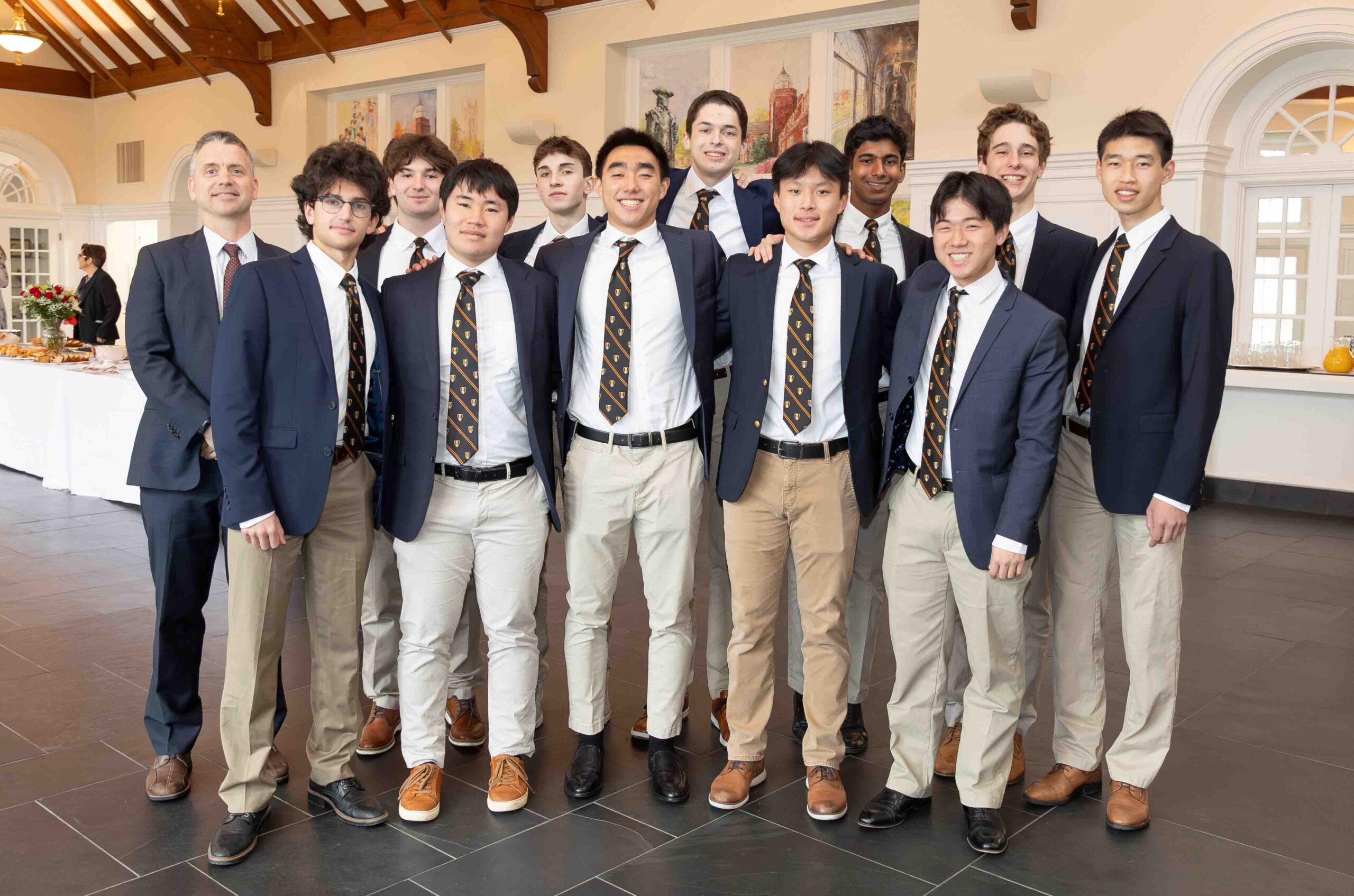 Life Lessons in Four Stories: Tom Batty Delivers 2024 Cum Laude Address ...